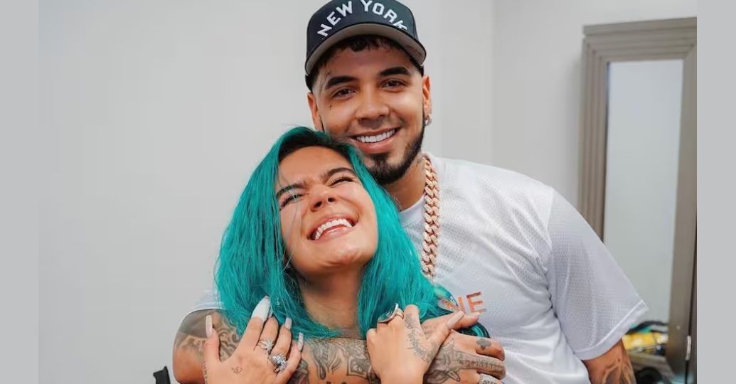 Karol G revela detalles de su relación con Anuel AA en su documental